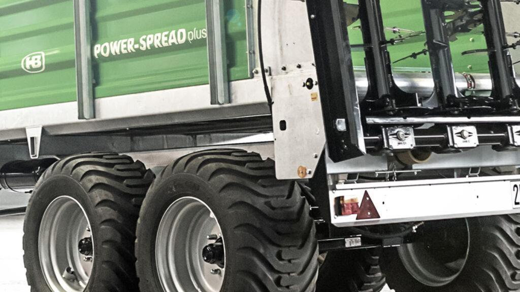 Brantner Stalldungstreuer | D.O.B. Maschinen